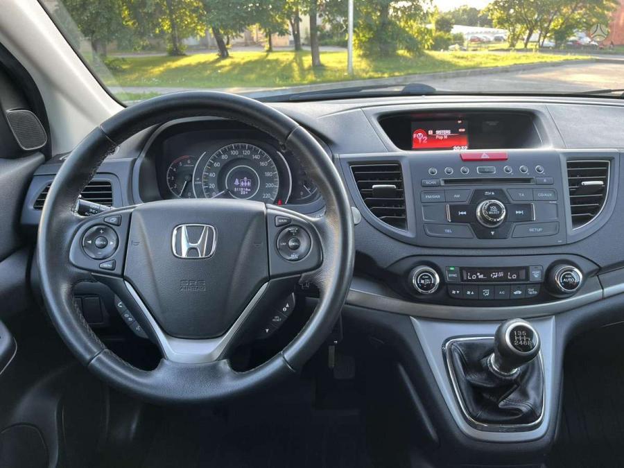 Red Honda CR-V 2013 in Jonava, with an engine capacity of 2.20 L and mileage of 311 thousand km for 8600 €, photo 24 on AUTOMOTO.COM.LV