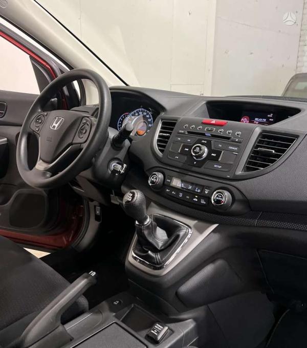 Sarkans Honda CR-V 2013 Klaipėda, ar dzinēja tilpumu 2.00 L un nobraukumu 172 tūkst. km par 12999 €, foto 3 vietnē AUTOMOTO.COM.LV