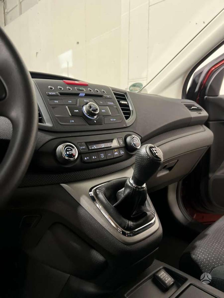 Sarkans Honda CR-V 2013 Klaipėda, ar dzinēja tilpumu 2.00 L un nobraukumu 172 tūkst. km par 12999 €, foto 11 vietnē AUTOMOTO.COM.LV