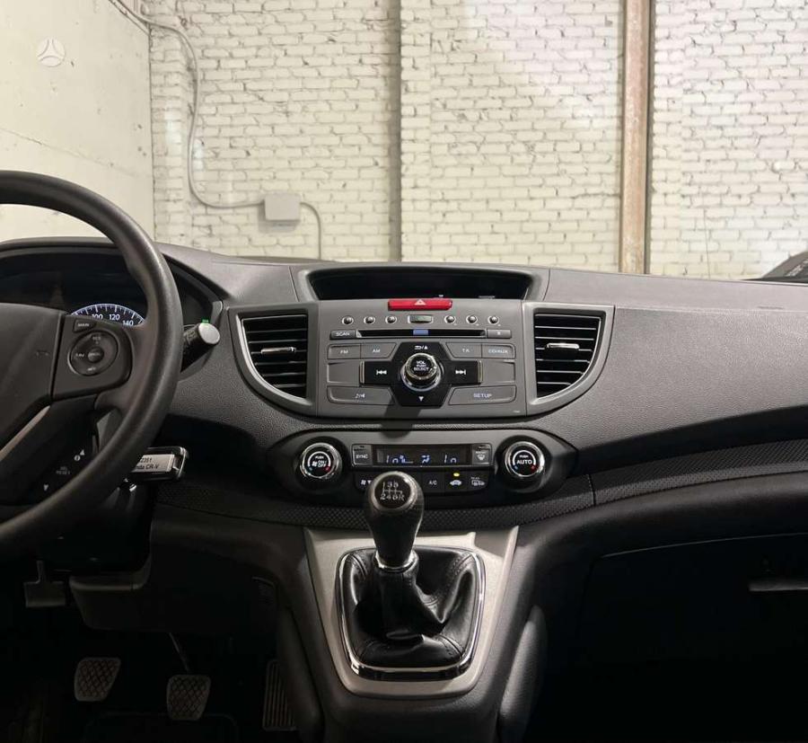 Sarkans Honda CR-V 2013 Klaipėda, ar dzinēja tilpumu 2.00 L un nobraukumu 172 tūkst. km par 12999 €, foto 19 vietnē AUTOMOTO.COM.LV