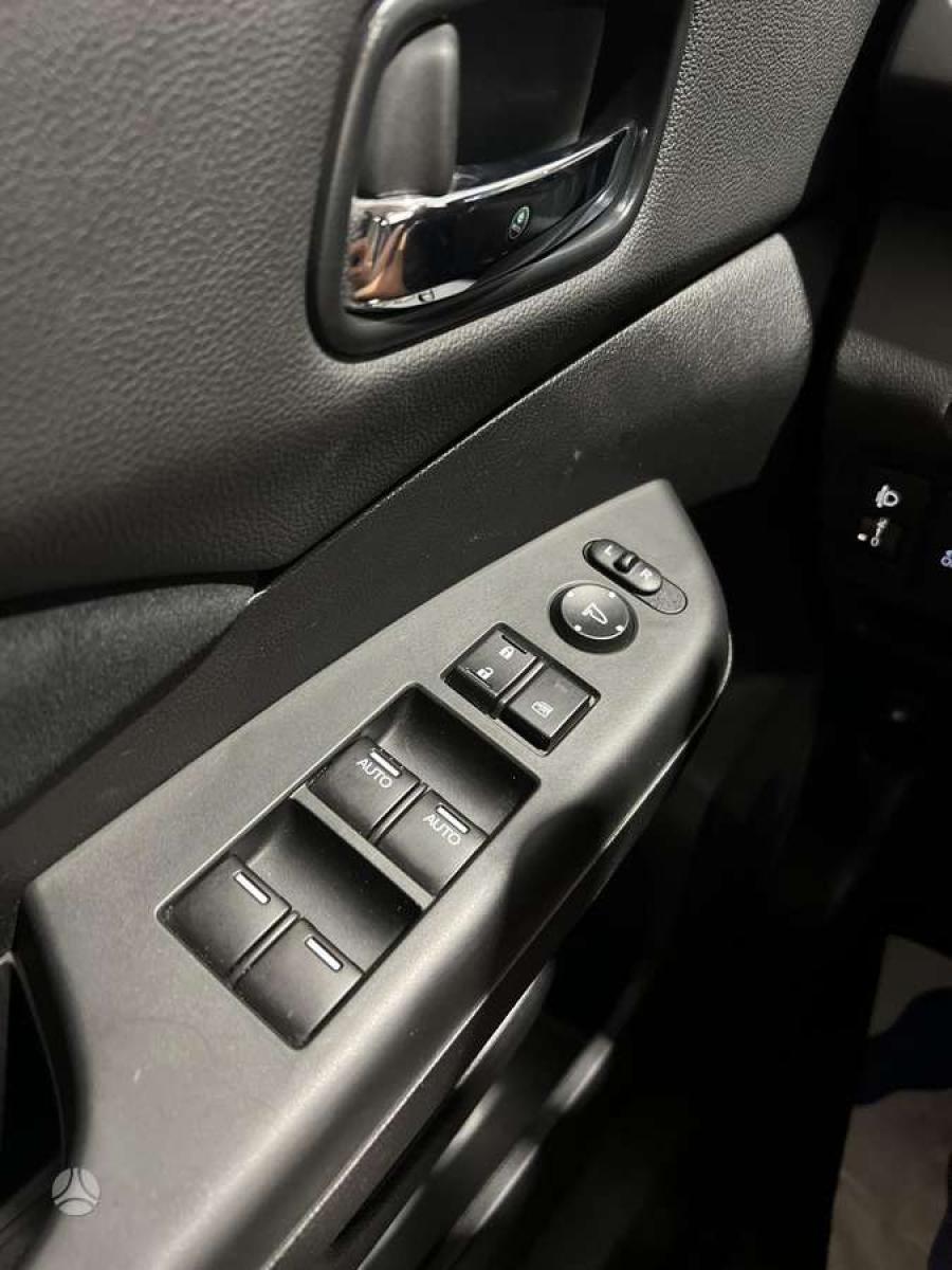 Sarkans Honda CR-V 2013 Klaipėda, ar dzinēja tilpumu 2.00 L un nobraukumu 172 tūkst. km par 12999 €, foto 24 vietnē AUTOMOTO.COM.LV