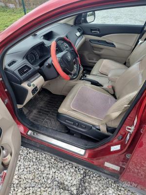 Red Honda CR-V 2013 in Kohtla-Jarve, with an engine capacity of 2.00 L and mileage of 343 thousand km for 8000 €, photo 13 on AUTOMOTO.COM.LV