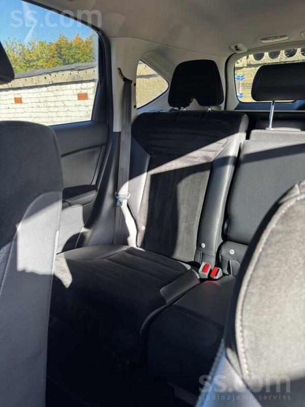 Sarkans Honda CR-V 2013 Rīga, ar dzinēja tilpumu 2.20 L un nobraukumu 0 tūkst. km par 9800 €, foto 7 vietnē AUTOMOTO.COM.LV