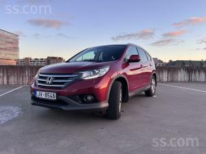 Sarkans Honda CR-V 2014 Rīga, ar dzinēja tilpumu 2.20 L un nobraukumu 258 tūkst. km par 8900 €, foto  vietnē AUTOMOTO.COM.LV