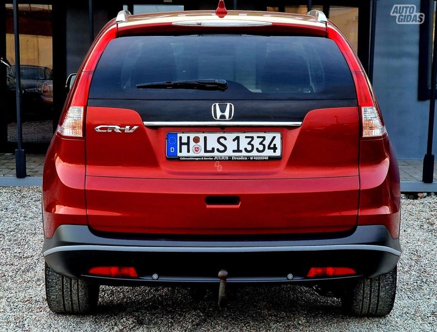 Red Honda CR-V 2014 in Kretinga, with an engine capacity of 2.20 L and mileage of 149 thousand km for 13499 €, photo 7 on AUTOMOTO.COM.LV