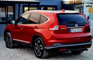 Red Honda CR-V 2014 in Kretinga, with an engine capacity of 2.20 L and mileage of 149 thousand km for 13499 €, photo 8 on AUTOMOTO.COM.LV