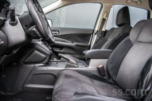 Sarkans Honda CR-V 2014 Rīga, ar dzinēja tilpumu 2.00 L un nobraukumu 300 tūkst. km par 8050 €, foto 20 vietnē AUTOMOTO.COM.LV