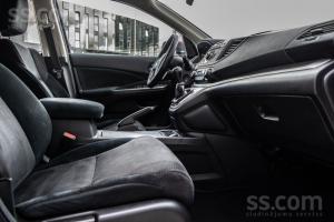 Sarkans Honda CR-V 2014 Rīga, ar dzinēja tilpumu 2.00 L un nobraukumu 300 tūkst. km par 8050 €, foto 21 vietnē AUTOMOTO.COM.LV
