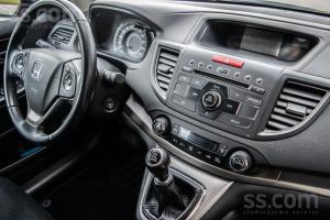 Sarkans Honda CR-V 2014 Rīga, ar dzinēja tilpumu 2.00 L un nobraukumu 300 tūkst. km par 8050 €, foto 24 vietnē AUTOMOTO.COM.LV