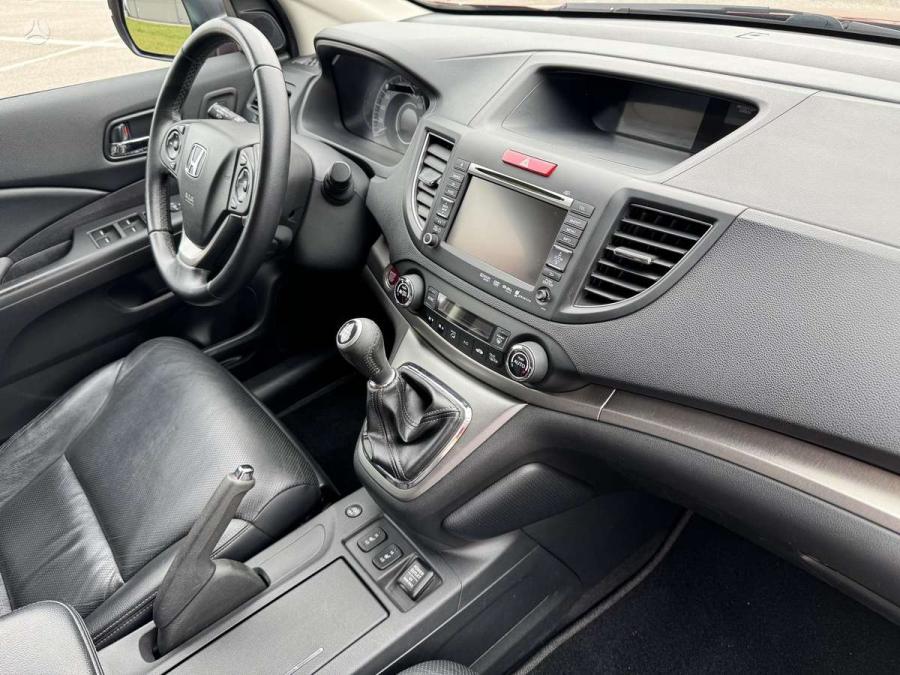 Sarkans Honda CR-V 2014 Prienai, ar dzinēja tilpumu 2.20 L un nobraukumu 260 tūkst. km par 11600 €, foto 12 vietnē AUTOMOTO.COM.LV