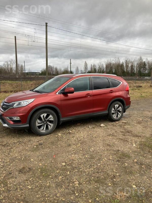 Sarkans Honda CR-V 2015 Rīga, ar dzinēja tilpumu 1.60 L un nobraukumu 153 tūkst. km par 11750 €, foto 7 vietnē AUTOMOTO.COM.LV