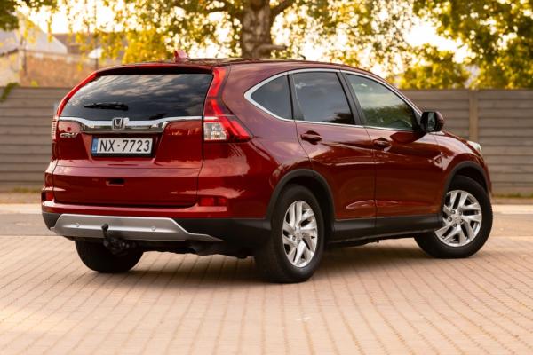 Sarkans Honda CR-V 2015 Rīga, ar dzinēja tilpumu 1.60 L un nobraukumu 179 tūkst. km par 11990 €, foto 3 vietnē AUTOMOTO.COM.LV