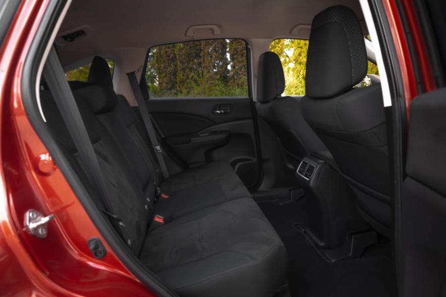 Sarkans Honda CR-V 2015 Rīga, ar dzinēja tilpumu 1.60 L un nobraukumu 179 tūkst. km par 11990 €, foto 12 vietnē AUTOMOTO.COM.LV