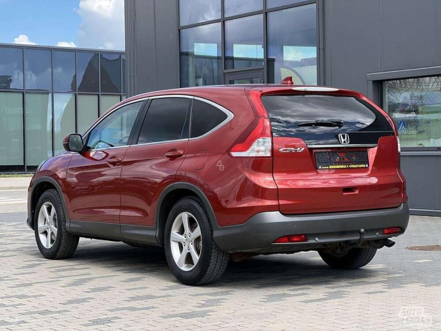 Sarkans Honda CR-V 2015 Šauļi, ar dzinēja tilpumu 2.20 L un nobraukumu 127 tūkst. km par 12900 €, foto 9 vietnē AUTOMOTO.COM.LV