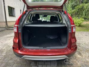Red Honda CR-V 2015 in Riga, with an engine capacity of 2.00 L and mileage of 134 thousand km for 14900 €, photo 8 on AUTOMOTO.COM.LV