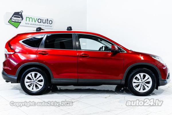 Sarkans Honda CR-V 2015 Tallina, ar dzinēja tilpumu 2.00 L un nobraukumu 120 tūkst. km par 12990 €, foto 10 vietnē AUTOMOTO.COM.LV
