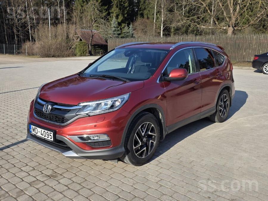Sarkans Honda CR-V 2016 Ogre, ar dzinēja tilpumu 2.00 L un nobraukumu 239 tūkst. km par 14500 €, foto 1 vietnē AUTOMOTO.COM.LV