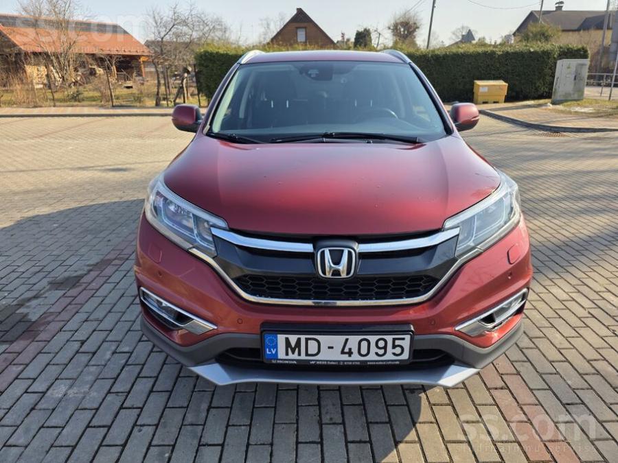 Sarkans Honda CR-V 2016 Ogre, ar dzinēja tilpumu 2.00 L un nobraukumu 239 tūkst. km par 14500 €, foto 4 vietnē AUTOMOTO.COM.LV