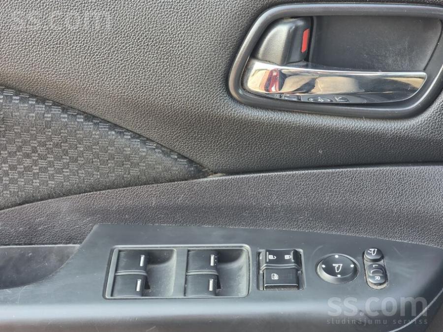 Sarkans Honda CR-V 2016 Ogre, ar dzinēja tilpumu 2.00 L un nobraukumu 239 tūkst. km par 14500 €, foto 15 vietnē AUTOMOTO.COM.LV