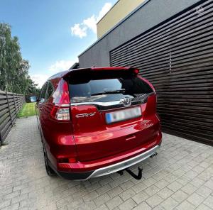 Red Honda CR-V 2016 in Vilnius, with an engine capacity of 1.60 L and mileage of 182 thousand km for 13900 €, photo 8 on AUTOMOTO.COM.LV