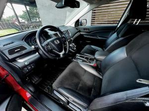 Red Honda CR-V 2016 in Vilnius, with an engine capacity of 1.60 L and mileage of 182 thousand km for 13900 €, photo 15 on AUTOMOTO.COM.LV