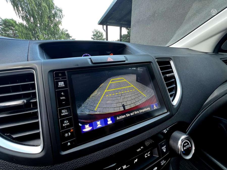 Red Honda CR-V 2016 in Vilnius, with an engine capacity of 1.60 L and mileage of 182 thousand km for 13900 €, photo 20 on AUTOMOTO.COM.LV