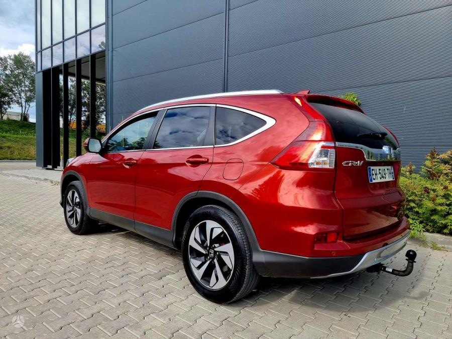 Sarkans Honda CR-V 2016 Viļņa, ar dzinēja tilpumu 1.60 L un nobraukumu 230 tūkst. km par 13800 €, foto 4 vietnē AUTOMOTO.COM.LV