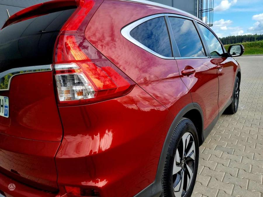 Sarkans Honda CR-V 2016 Viļņa, ar dzinēja tilpumu 1.60 L un nobraukumu 230 tūkst. km par 13800 €, foto 13 vietnē AUTOMOTO.COM.LV