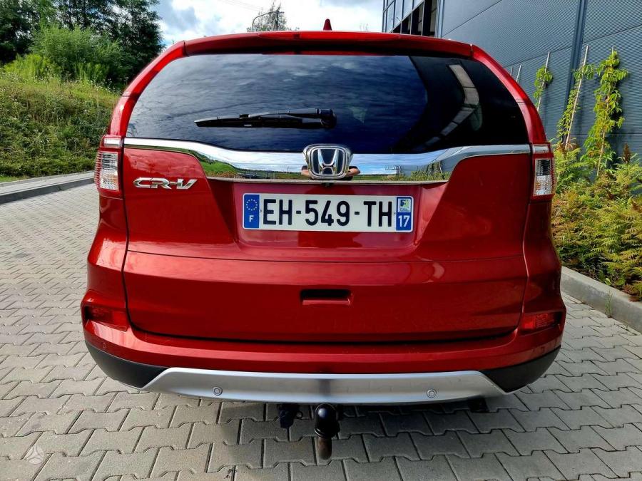 Sarkans Honda CR-V 2016 Viļņa, ar dzinēja tilpumu 1.60 L un nobraukumu 230 tūkst. km par 13800 €, foto 16 vietnē AUTOMOTO.COM.LV