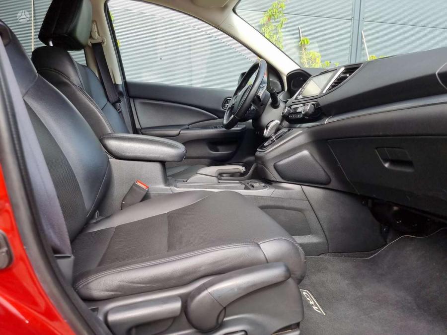 Sarkans Honda CR-V 2016 Viļņa, ar dzinēja tilpumu 1.60 L un nobraukumu 230 tūkst. km par 13800 €, foto 26 vietnē AUTOMOTO.COM.LV