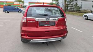 Red Honda CR-V 2016 in Klaipeda, with an engine capacity of 1.60 L and mileage of 240 thousand km for 10900 €, photo 6 on AUTOMOTO.COM.LV