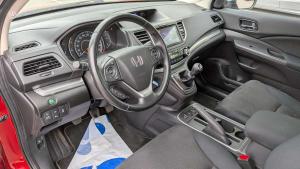 Red Honda CR-V 2016 in Klaipeda, with an engine capacity of 1.60 L and mileage of 240 thousand km for 10900 €, photo 13 on AUTOMOTO.COM.LV