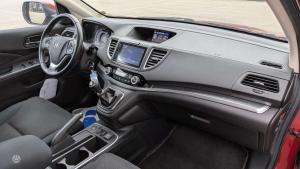 Red Honda CR-V 2016 in Klaipeda, with an engine capacity of 1.60 L and mileage of 240 thousand km for 10900 €, photo 22 on AUTOMOTO.COM.LV