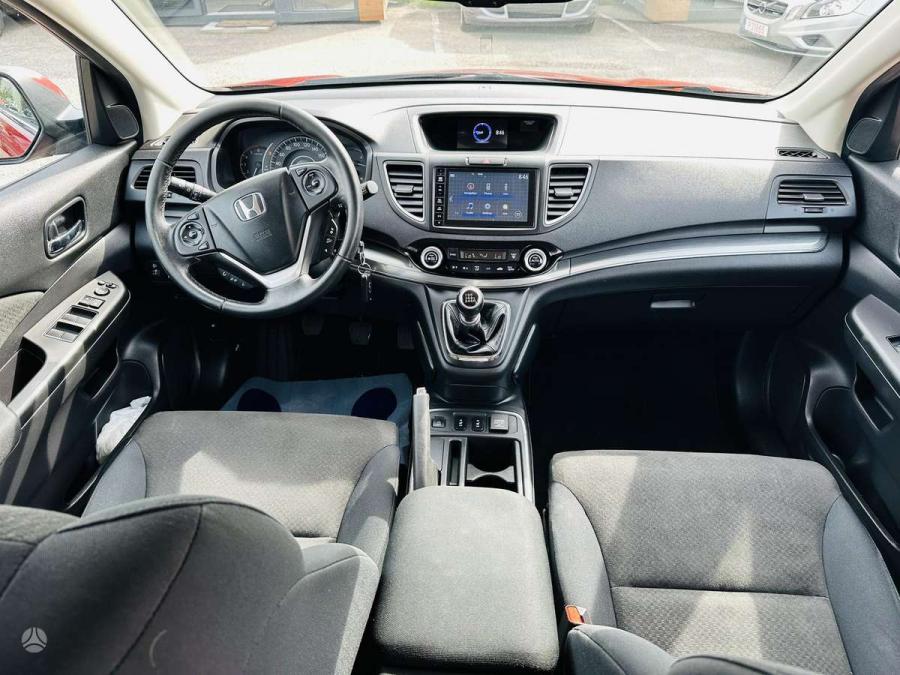 Sarkans Honda CR-V 2016 Alīta, ar dzinēja tilpumu 1.60 L un nobraukumu 170 tūkst. km par 12700 €, foto 12 vietnē AUTOMOTO.COM.LV