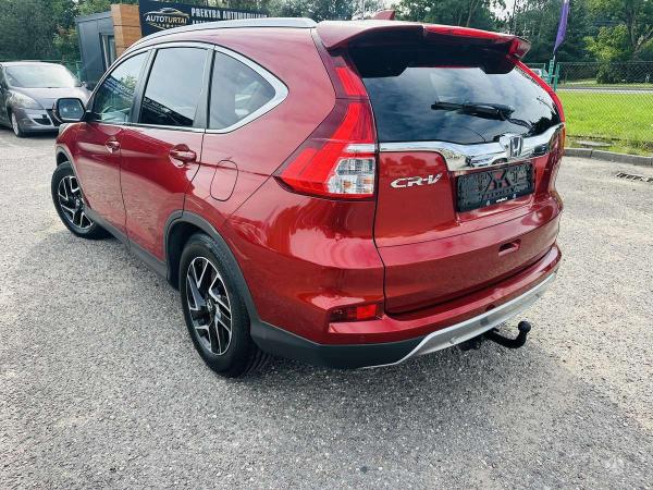 Sarkans Honda CR-V 2016 Alīta, ar dzinēja tilpumu 1.60 L un nobraukumu 170 tūkst. km par 12700 €, foto 4 vietnē AUTOMOTO.COM.LV