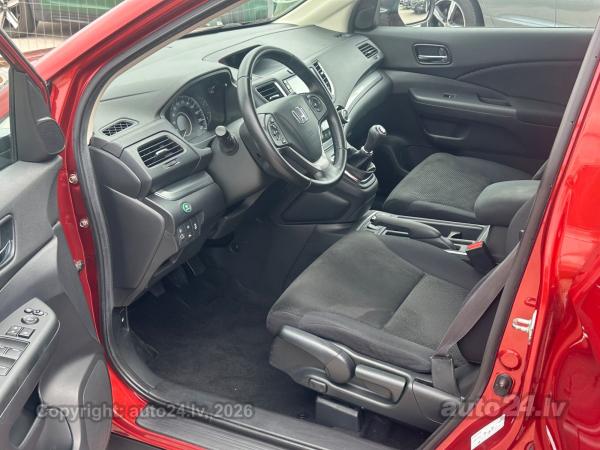 Sarkans Honda CR-V 2017 Tartu, ar dzinēja tilpumu 1.60 L un nobraukumu 198 tūkst. km par 14950 €, foto 4 vietnē AUTOMOTO.COM.LV