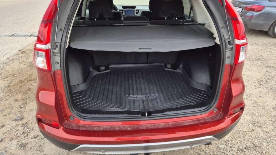 Sarkans Honda CR-V 2017 Viļņa, ar dzinēja tilpumu 1.60 L un nobraukumu 220 tūkst. km par 12199 €, foto 17 vietnē AUTOMOTO.COM.LV