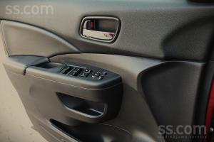 Sarkans Honda CR-V 2017 Rīga, ar dzinēja tilpumu 1.60 L un nobraukumu 0 tūkst. km par 14790 €, foto 18 vietnē AUTOMOTO.COM.LV