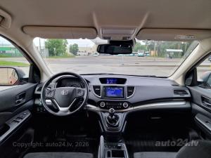 Красный Хонда СРВ 2018 в Таллин, объемом двигателя 2.00 л и пробегом 120 тыс. км за 15300 €, фото 7 на AUTOMOTO.COM.LV