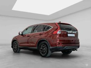 Red Honda CR-V 2018 in Kaunas, with an engine capacity of 1.60 L and mileage of 238 thousand km for 13490 €, photo 3 on AUTOMOTO.COM.LV