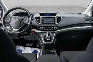 Red Honda CR-V 2018 in Kaunas, with an engine capacity of 1.60 L and mileage of 238 thousand km for 13490 €, photo 7 on AUTOMOTO.COM.LV