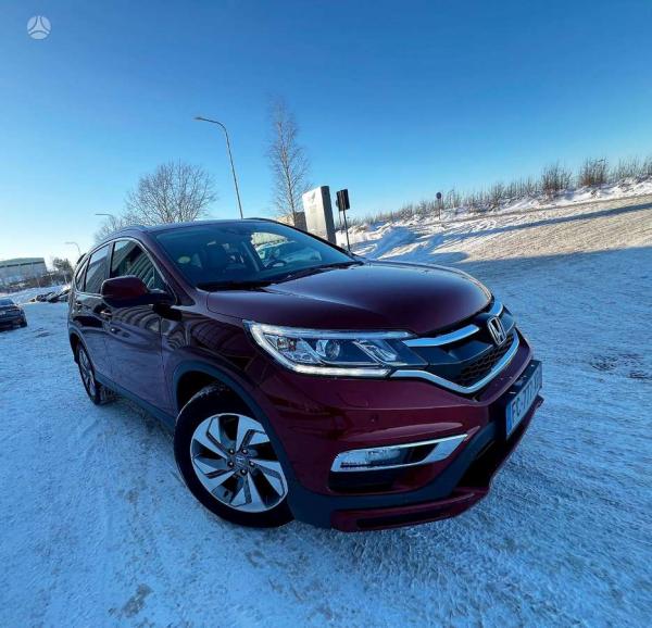 Red Honda CR-V 2019 in Vilnius, with an engine capacity of 1.60 L and mileage of 180 thousand km for 14490 €, photo 8 on AUTOMOTO.COM.LV