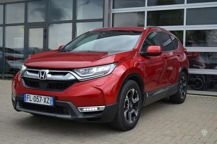 Red Honda CR-V 2019 in Vilnius, with an engine capacity of 1.99 L and mileage of 164 thousand km for 21000 €, photo 4 on AUTOMOTO.COM.LV