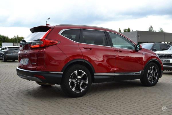 Red Honda CR-V 2019 in Vilnius, with an engine capacity of 1.99 L and mileage of 164 thousand km for 21000 €, photo 8 on AUTOMOTO.COM.LV