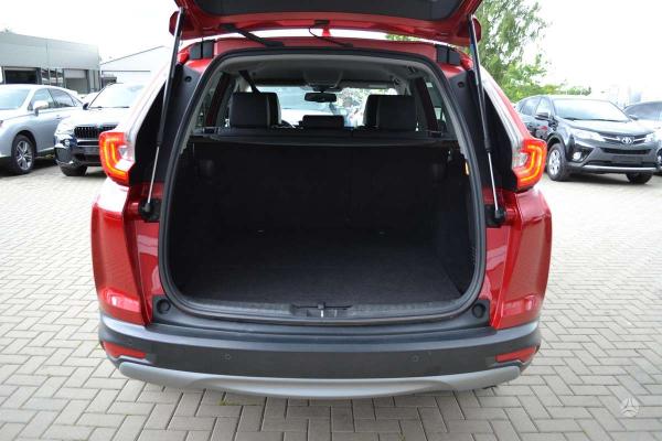 Red Honda CR-V 2019 in Vilnius, with an engine capacity of 1.99 L and mileage of 164 thousand km for 21000 €, photo 9 on AUTOMOTO.COM.LV