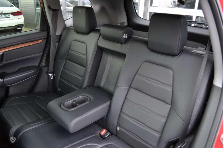 Red Honda CR-V 2019 in Vilnius, with an engine capacity of 1.99 L and mileage of 164 thousand km for 21000 €, photo 17 on AUTOMOTO.COM.LV