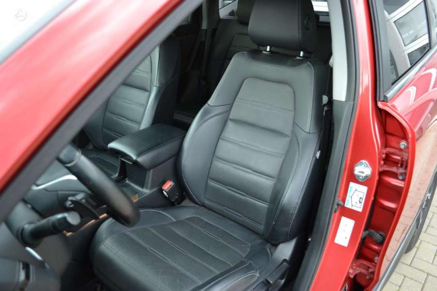 Red Honda CR-V 2019 in Vilnius, with an engine capacity of 1.99 L and mileage of 164 thousand km for 21000 €, photo 22 on AUTOMOTO.COM.LV