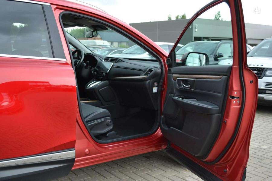 Red Honda CR-V 2019 in Vilnius, with an engine capacity of 1.99 L and mileage of 164 thousand km for 21000 €, photo 33 on AUTOMOTO.COM.LV