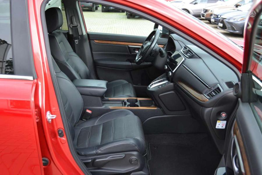 Red Honda CR-V 2019 in Vilnius, with an engine capacity of 1.99 L and mileage of 164 thousand km for 21000 €, photo 34 on AUTOMOTO.COM.LV