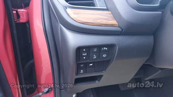 Sarkans Honda CR-V 2019 Pērnava, ar dzinēja tilpumu 1.50 L un nobraukumu 127 tūkst. km par 19900 €, foto 8 vietnē AUTOMOTO.COM.LV